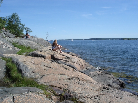 BADKARTAN.SE » Breviksbadet, Trälhavet » Härliga badklippor