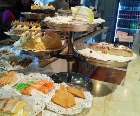 CAFEKARTAN.SE » Taxinge Slottscafé » Fikadags