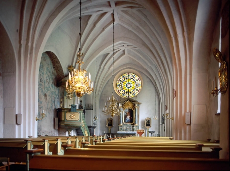 KYRKOKARTAN.SE » Irsta kyrka » Irsta kyrka, sommaren 1999. Foto: Åke ...